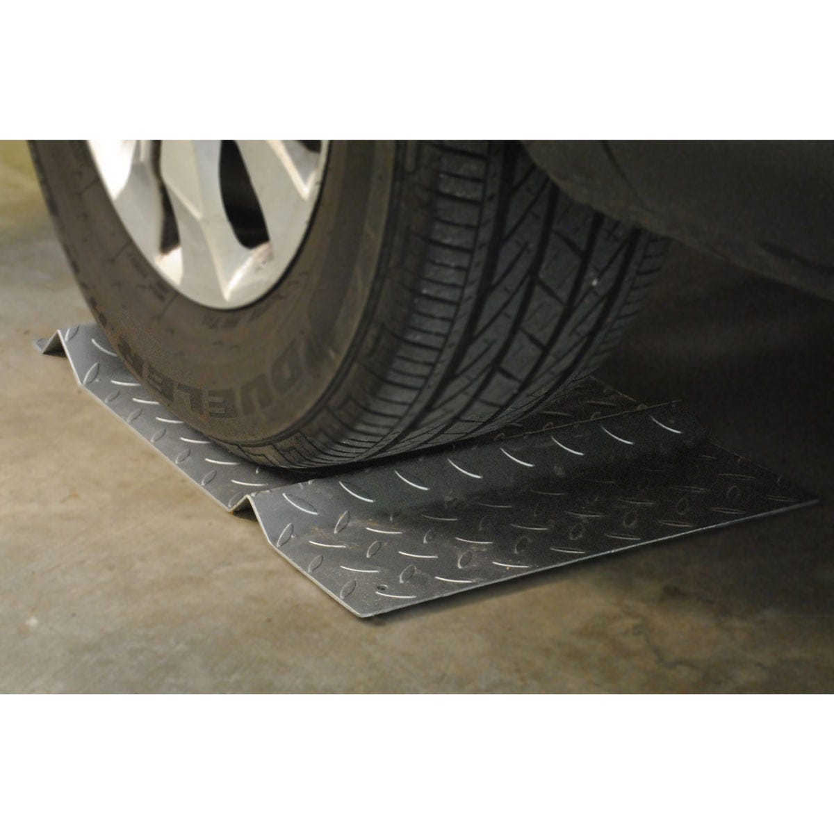Diamond Plate Parking Mat - from Sporty's Tool Shop