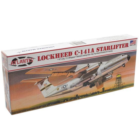 C-141 Starlifter Model Kit
